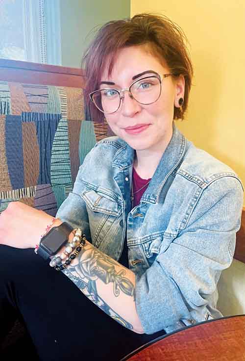 Area artist was diagnosed with rare breast cancer at age 25 | News, Sports, Jobs - Tribune Chronicle